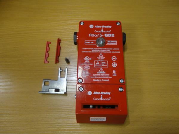 Реле безопасности 440G-L07264 ATLAS 5 24V AC/DC Allen-Bradley купить по ...