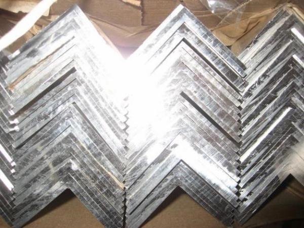 Уголок алюминиевый АД31 ПР 100-17 (50х50х5) купить по цене 227 ₽ в ...