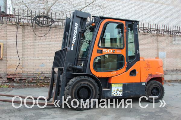 Вилочный автопогрузчик Doosan D50SC-5 купить в Челябинске на PromPortal ...