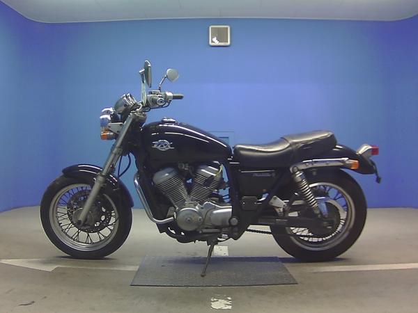 Мотоцикл дорожный Honda VRX 400 ROADSTER купить по цене 102000 ₽ в Екатеринбурге на PromPortal ...