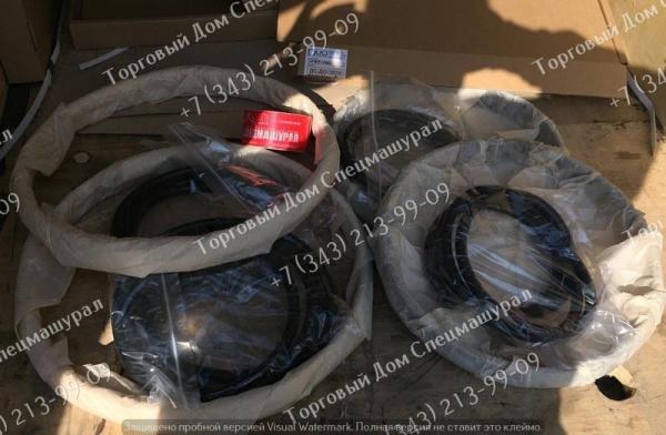 Плавающее уплотнение бортового редуктора бульдозера Liebherr PR734L ...