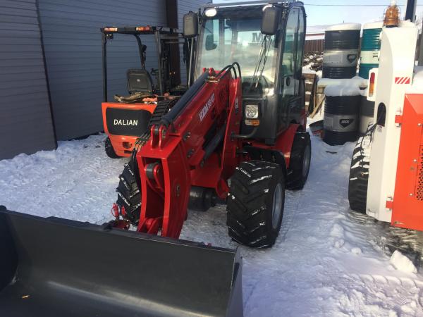 Фронтальный мини-погрузчик HZM S810T с телескопической стрелой купить ...