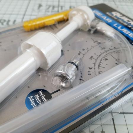 Насос для закачки масла в редуктор Quicksilver Quicksilver 91-8M0072133 ...