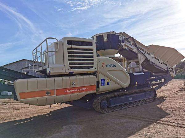 Дробилка Metso LT 200 HP, 2019 г, 2200 м/ч, из Европы купить по цене ...