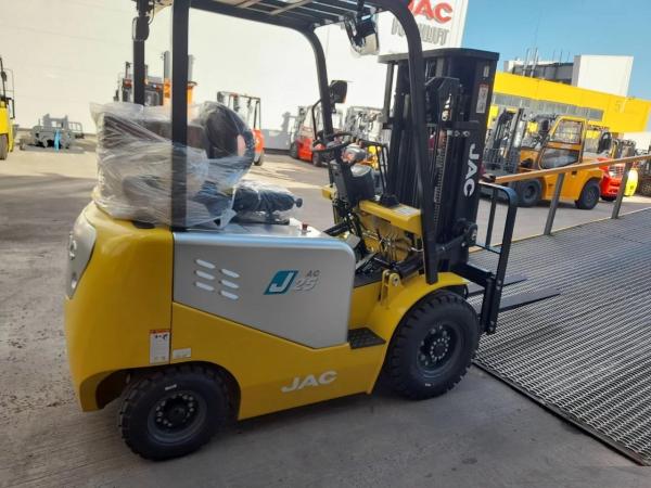 Электрический погрузчик JAC CPD25J купить по цене 1890000 ₽ в Санкт-Петербурге на PromPortal.Su ...