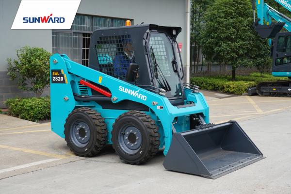 Мини-погрузчик Sunward SWL2820 купить в Москве на PromPortal.Su (ID ...