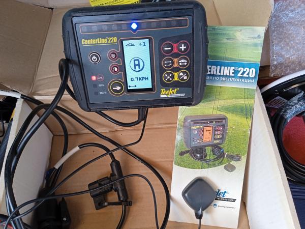 КурсоуказательTeejet CenterLine 220 с патч антенной - параллельного ...