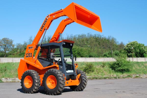 Мини-погрузчик Locust L1203 купить по цене 8870000 ₽ в Москве на ...