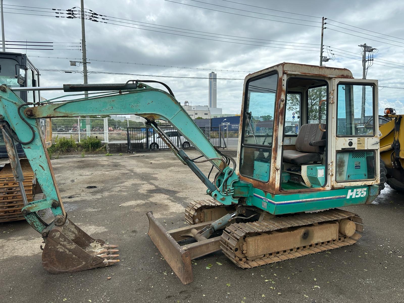 Мини экскаватор Hanix H35 наработка 3 013 мтчс полноценная кабина объем ...