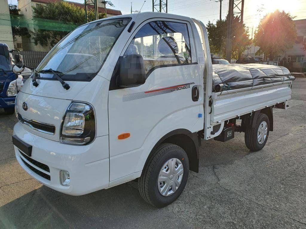 Бортовой тентованный грузовик Kia Bongo III, 2024 год купить по цене 3950000 ₽ в Красноярске на ...