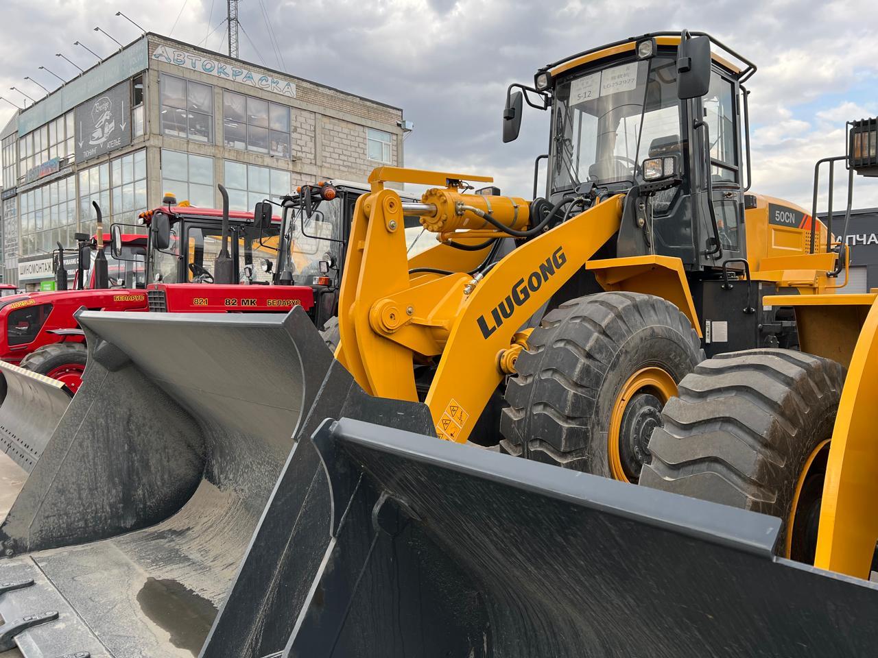 Фронтальный погрузчик LiuGong ZL50CN купить по цене 7600000 ₽ в Нижнем Новгороде на PromPortal ...