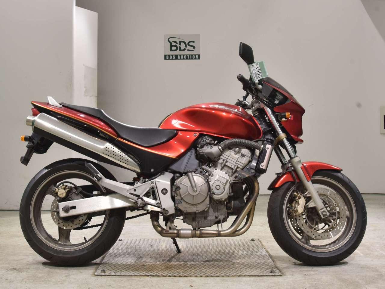 Мотоцикл naked bike Honda CB600F Hornet рама PC34 модификация нэйкед ...