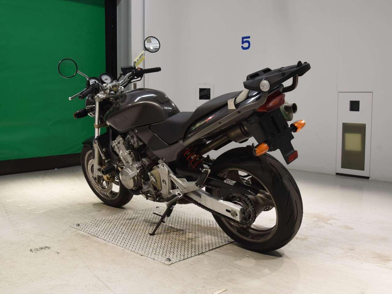 Мотоцикл naked bike Honda CB600F Hornet рама PC34 модификация нэйкед ...
